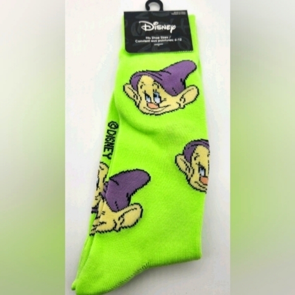 Disney | Accessories | New Disney Dopey Socks Green And Purple Crew ...